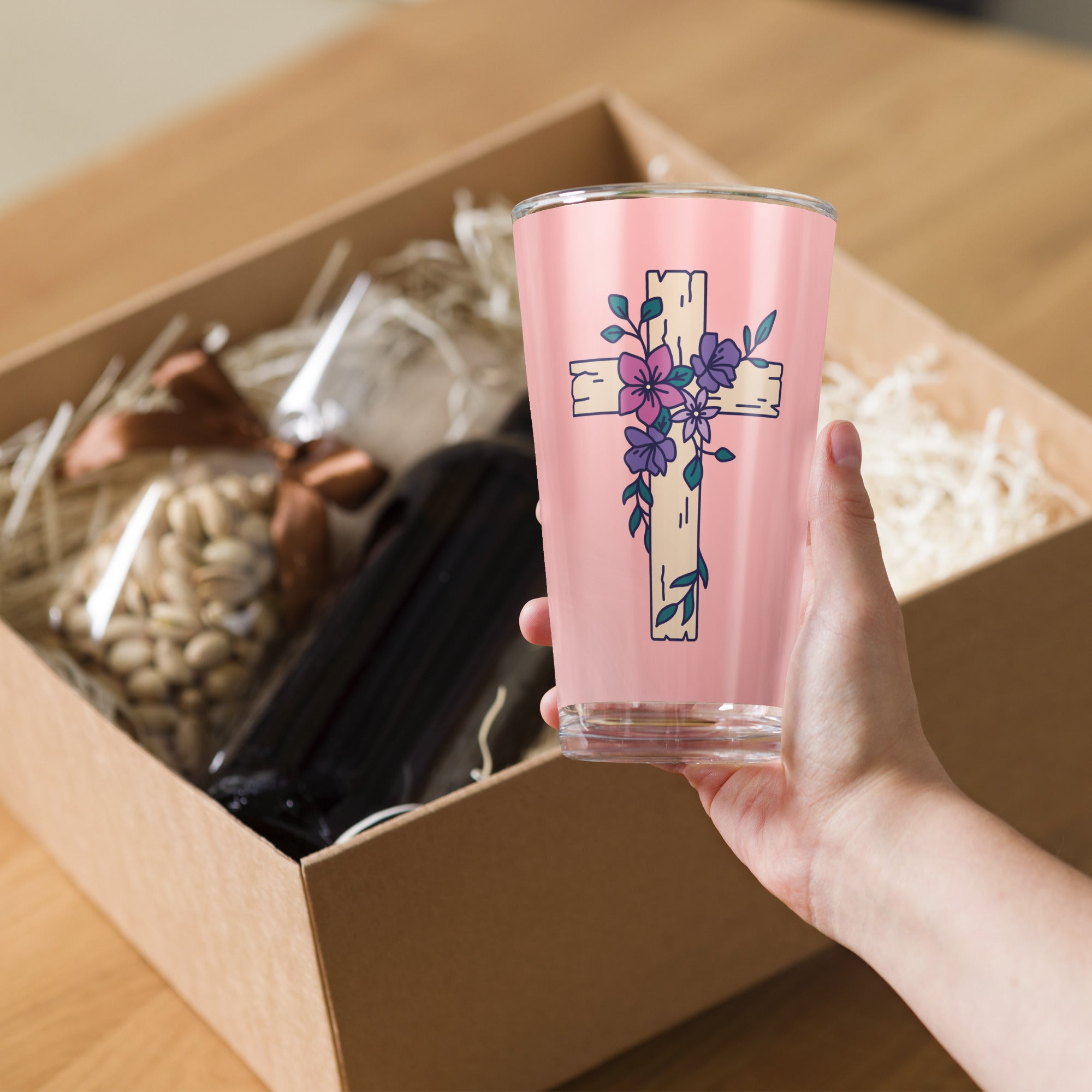 Shaker pint glass – Iluminate Graphics